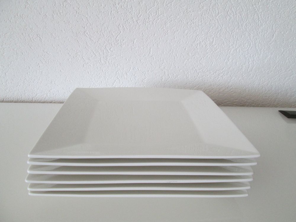 Teller, weiss, 25cm.× 25 cm - 6 Stk. (Gebraucht) in für CHF 15 – mit ...