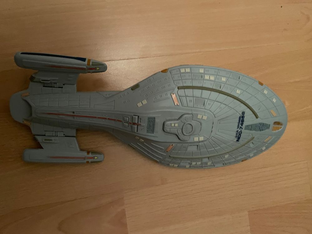 Stark Trek Raumschiff 1995 (Gebraucht) in Brütten für CHF 21 – nur ...