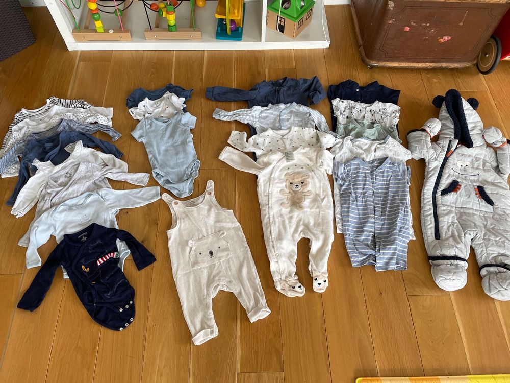 Kleider Packet Gr 68, 83 Stück | Kaufen auf Ricardo