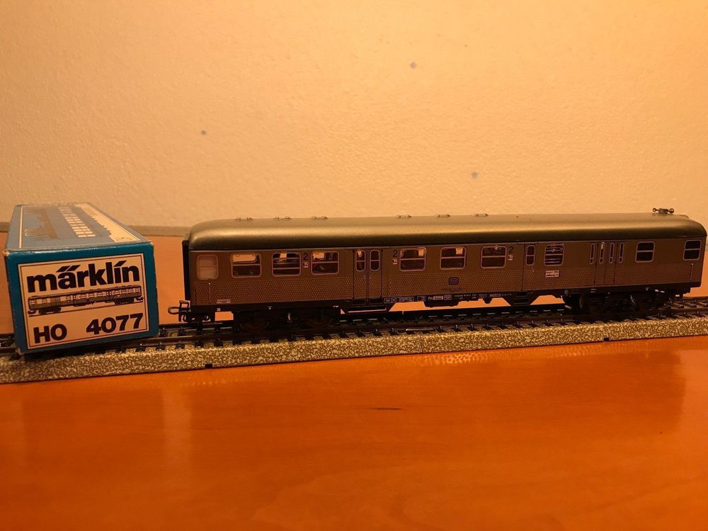 MÄRKLIN 4077 Nahverkehrswagen Silberling (Gebraucht) in Waltenschwil ...