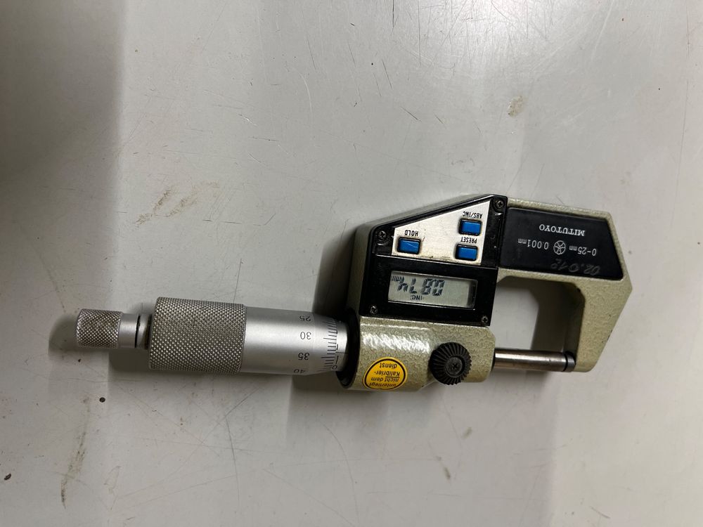 Digitalmicrometer 0-25mm Mitutoyo (Gebraucht) in Richterswil für CHF 44 – mit Lieferung auf ...