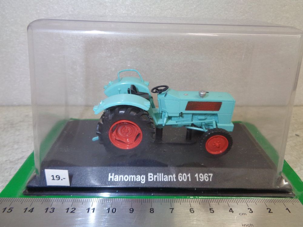 Hachette 1:43 Tracteur Hanomag Brillant 601 1967 (Neu und originalverpackt) in Reconvilier für ...