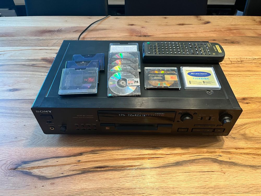 MiniDisc Player mit Discs von Sony MDS-JB920 (Gebraucht) in Bäretswil ...