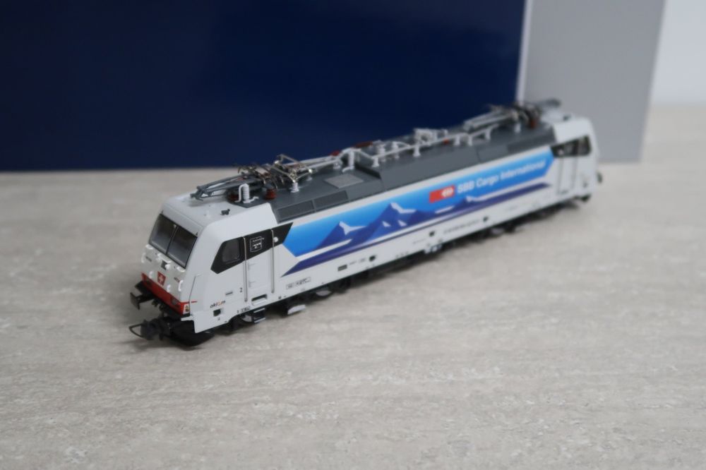 Roco SBB / Ralpin BR 186 H0 DC digital mit ESU V5 OVP (Gebraucht) in Dättwil AG für CHF 225 ...