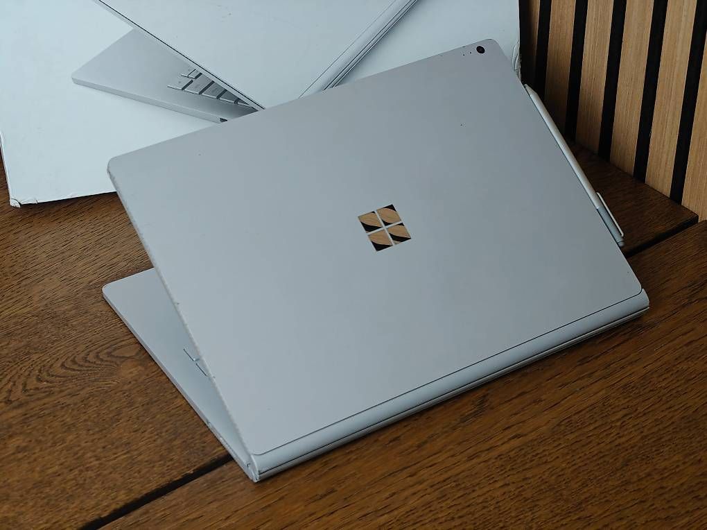 Surface Book (i7-6600U + 16GB + 1TB SSD) mit OVP/Surface Pen (Gebraucht ...