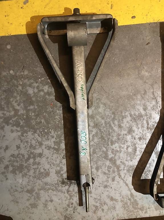 AlKo Wohnwagenstützen / Lieferung bis 50 Km, CHF 1.00 pro Km (Gebraucht) in Wädenswil für CHF ...