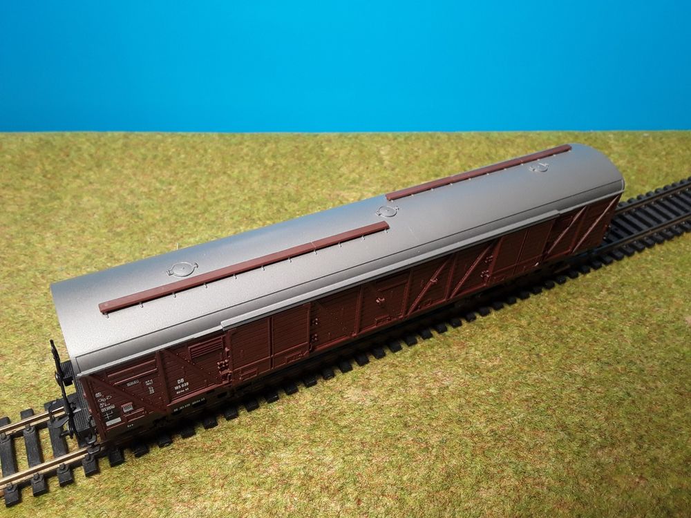 Roco __ 4achsiger geschlossener Güterwagen __ Spur H0 (Gebraucht) in ...