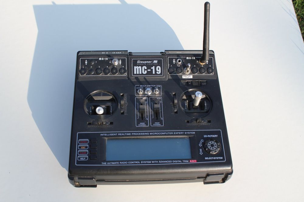 Graupner Sender MC19 mit Jeti-Modul und Senderpult (Gebraucht) in Rothenburg für CHF 40 – mit ...
