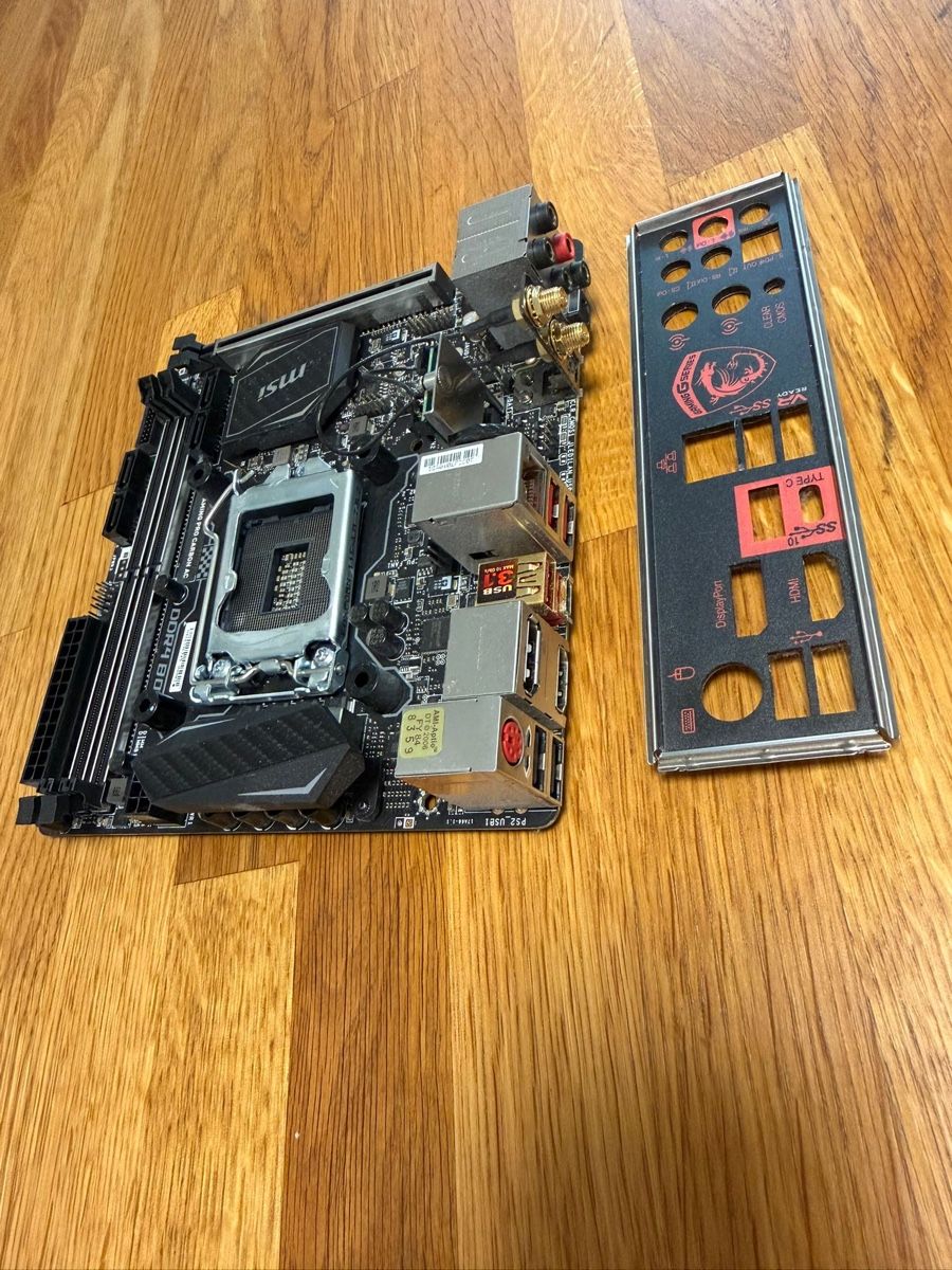 Mainboard MSI Z270I Gaming Pro Carbon AC - Mini-ITX - LGA115 (Gebraucht ...