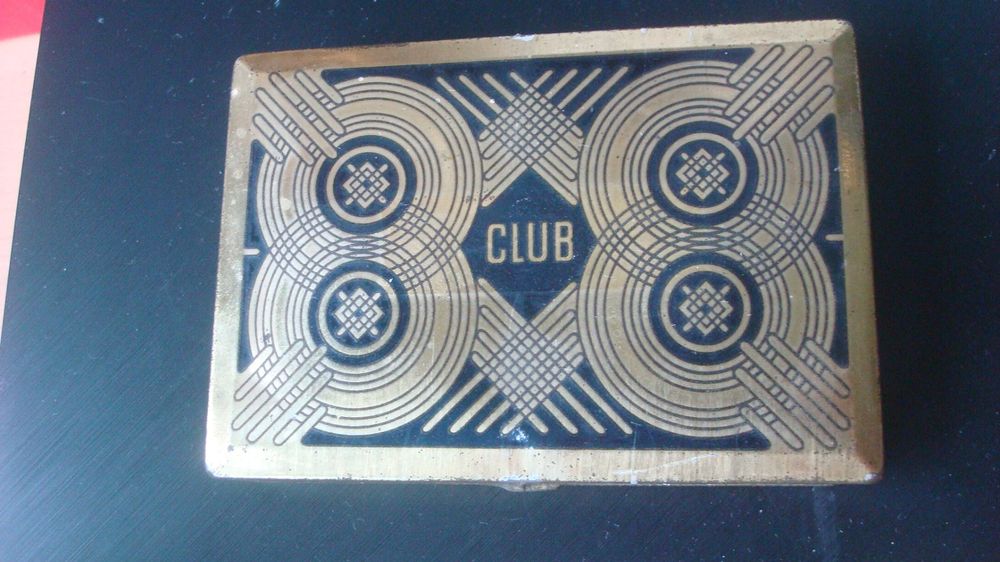 Blechschächtelchen Club Cigarette von BEER&Cie Zürich (Gebraucht) in ...