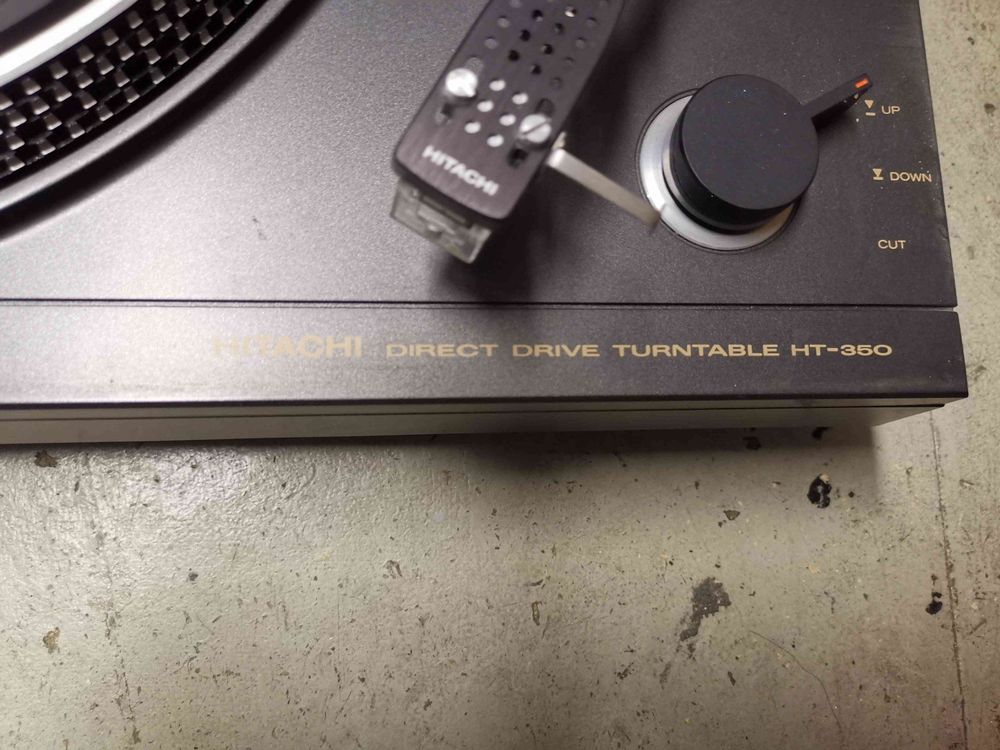 Plattenspieler Hitachi HT-350 (Gebraucht) in für CHF 63 – mit Lieferung ...