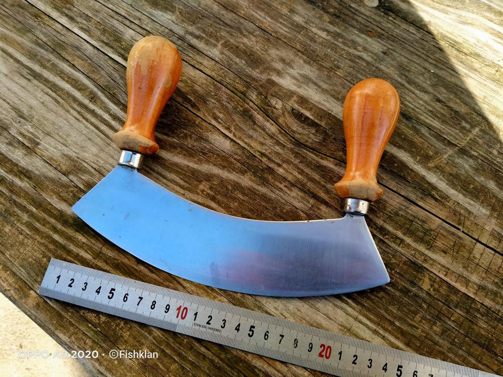 Messer Victoria Victorinox Wiegemesser alt (Gebraucht) in Küssnacht am ...