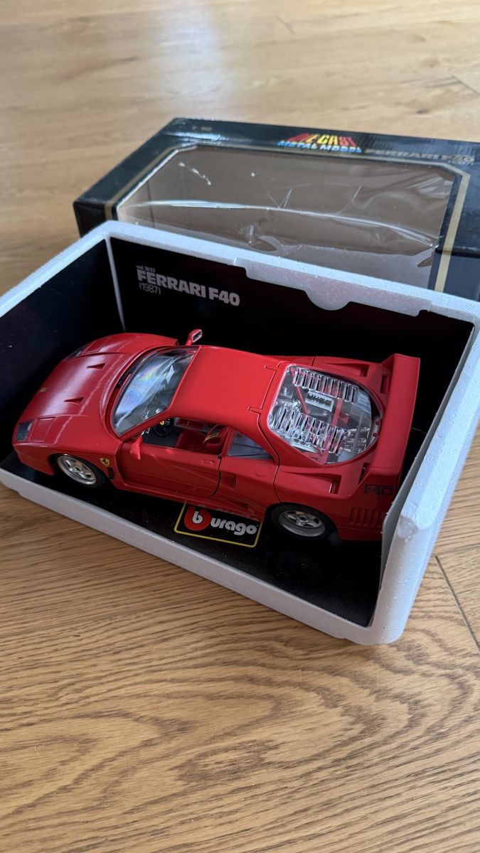 Burago Die-Cast Metal Ferrari F40 1987 (D'occasion) à Clarens pour CHF ...