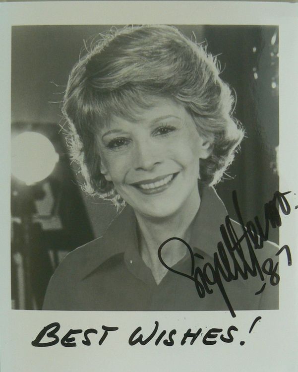 Signe Hasso (1910-2002) Schauspielerin - Autogramm | Kaufen auf Ricardo