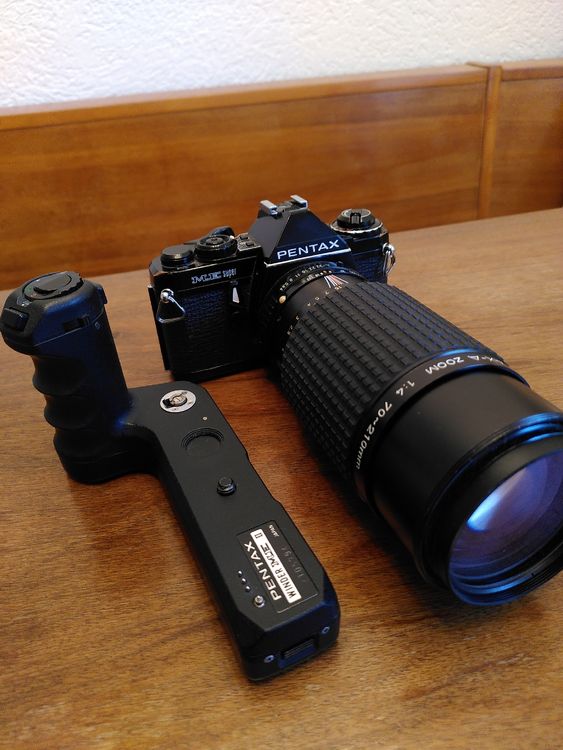 Pentax ME Super + Pentax-A Zoom 70-210 1:4 + Winder (Defekt) in ...