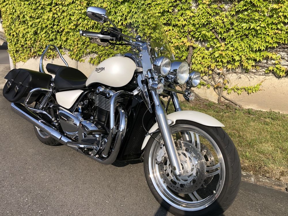Triumph Thunderbird 1600 ABS | Kaufen auf Ricardo