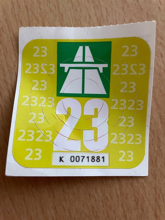 Autobahn Vignette für 25.- | Kaufen auf Ricardo