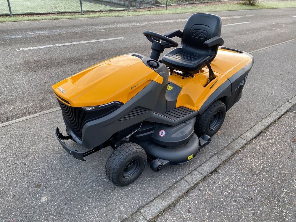 Rasentraktor Aufsitzmäher Stiga 7122 | Kaufen auf Ricardo