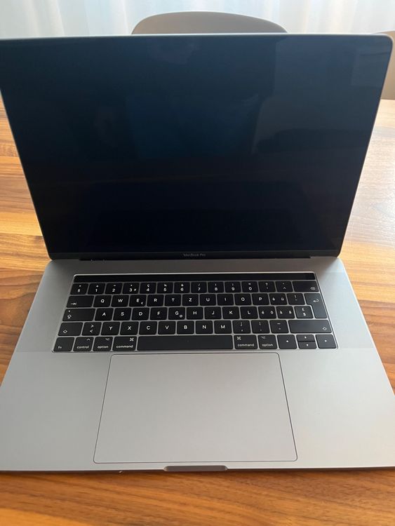 Apple MacBook Pro 15“ | Kaufen auf Ricardo