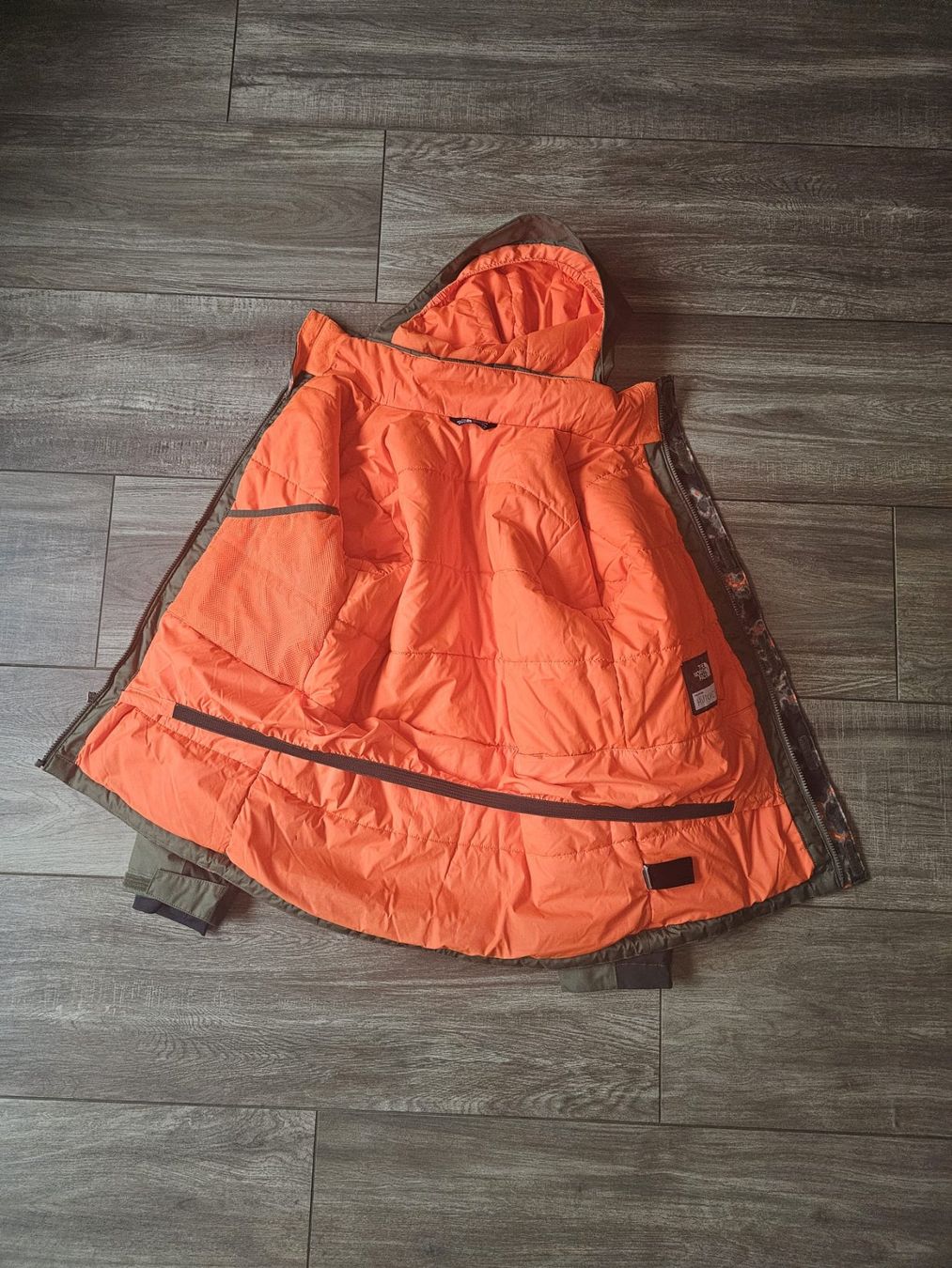 14 year old Ski Jacket (Gebraucht) in Riehen für CHF 20 – nur Abholung ...