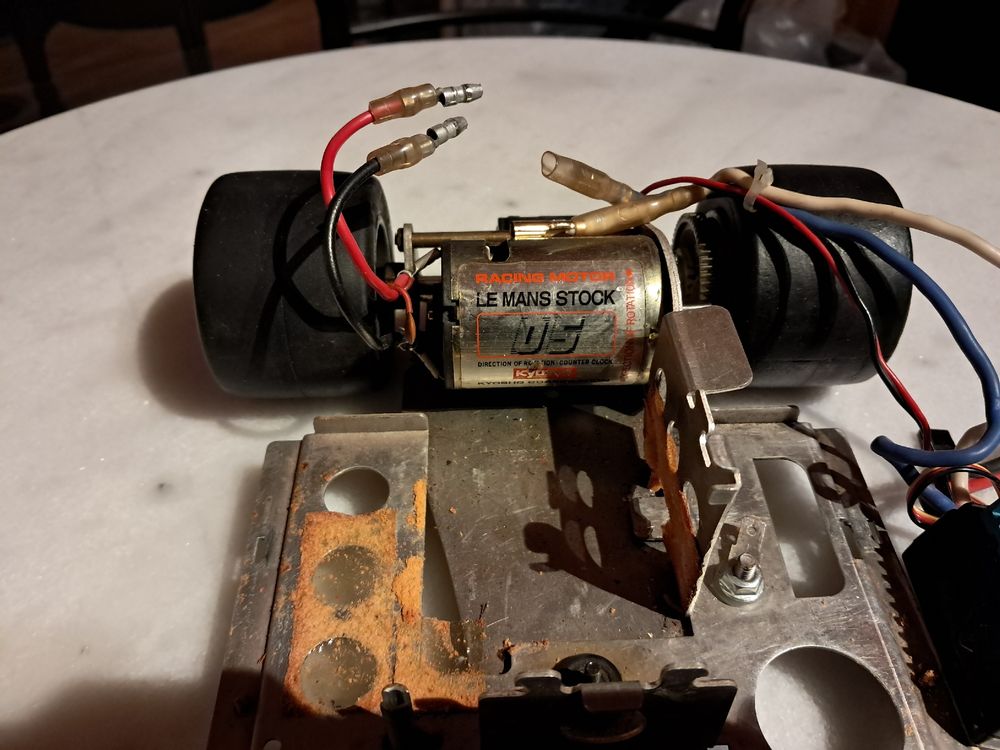 Tamiya Lamborghini Countach LP500S Chassis (Gebraucht) in Wilderswil ...
