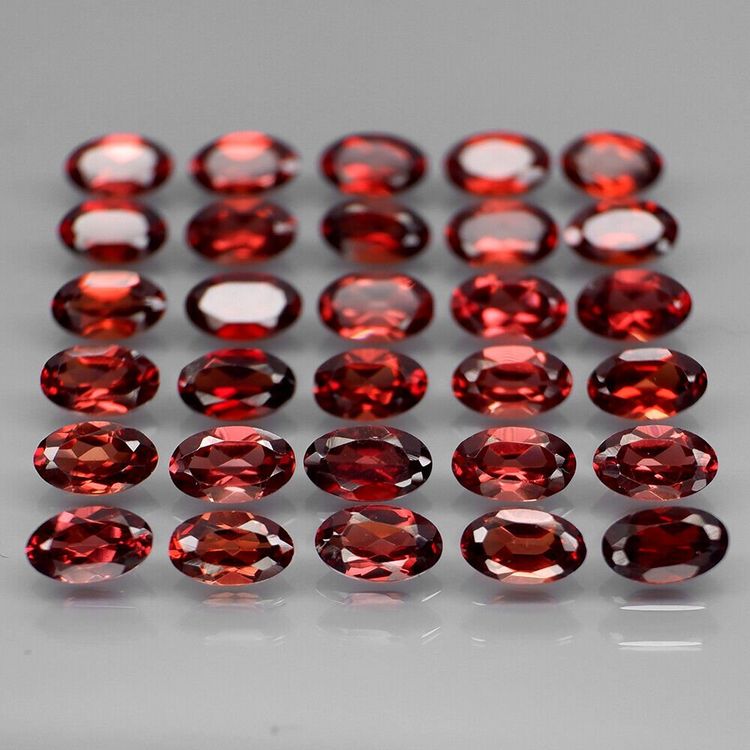 Vrai 10 Stk. Natur Granat Rot aus Mosambik Edelstein Rot (Neu und ...