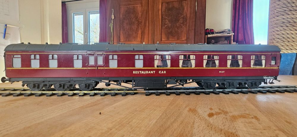 LMS Stanier 12RAD Restaurant Car in typischer BR MaroonFarbe (Gebraucht ...
