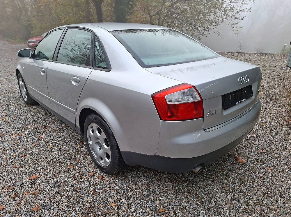 AUDU A4 3.0 V6 QUATTRO 220PS 1. HD ALLE SERVICE MFK 03.24 (Gebraucht ...