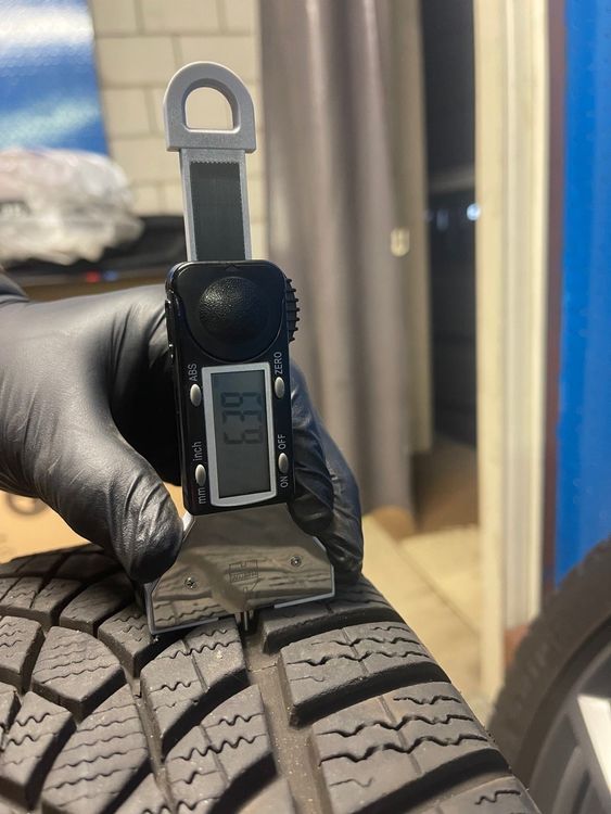 BMW WKR Y-Speiche 711M 1er F40 2er F44 X1 F48 X2 F39 (Gebraucht) in Wetzikon ZH für CHF 1300 ...