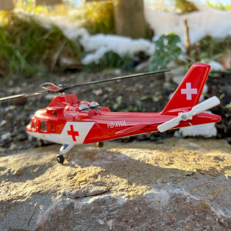 REGA Agusta A109 Vitrinenmodell ca. 1:43 (Gebraucht) in Häusernmoos für ...