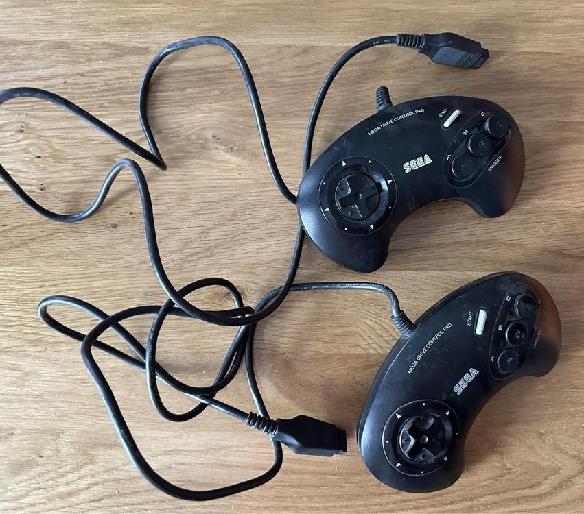 Controller Sega Mega Drive (Gebraucht) in Gerlafingen für CHF 49 – nur ...