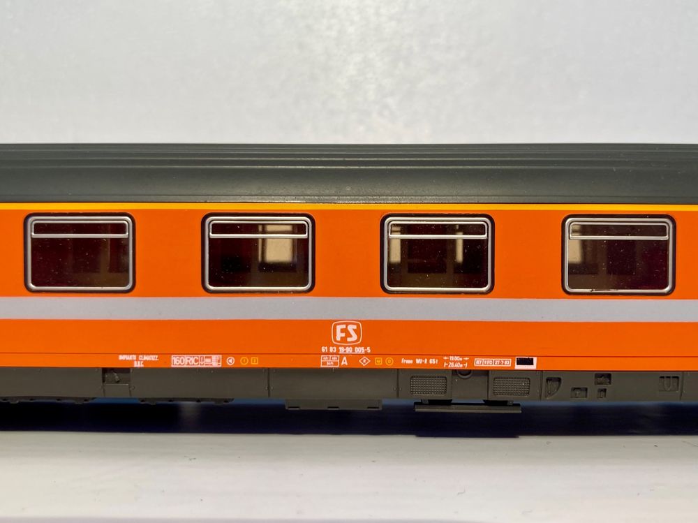 Roco FS Eurofima Az + Bz (1. + 2. Kl.) in Originallackierung (Gebraucht ...