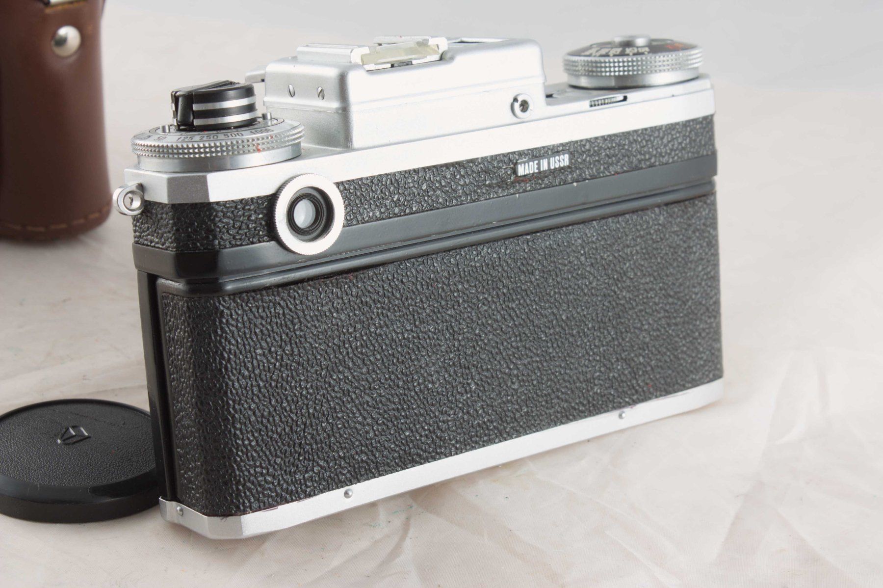 Kiev 4M + Helios-103 53mm f/1.8 vierte Messsucherkamera (Gebraucht) in ...