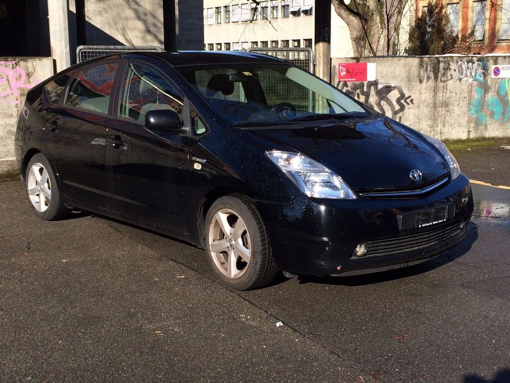 TOYOTA Prius 1.5 16V Hybrid (Limousine) | Acheter sur Ricardo