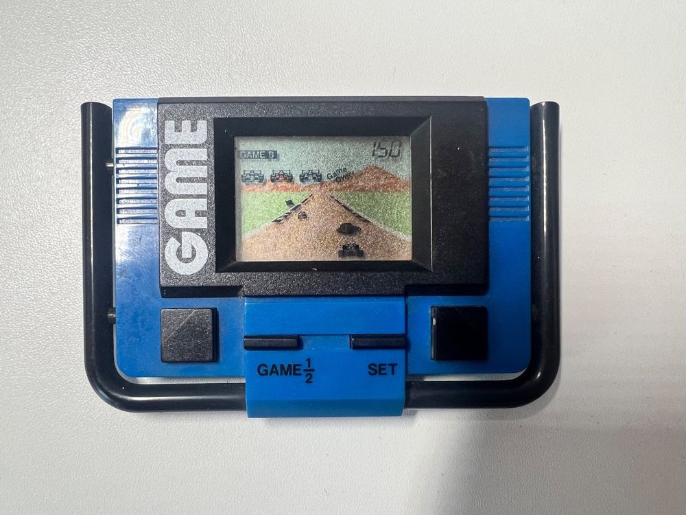Retro Vintage LCD handheld Electronic GAME - Car Race (Gebraucht) in ...