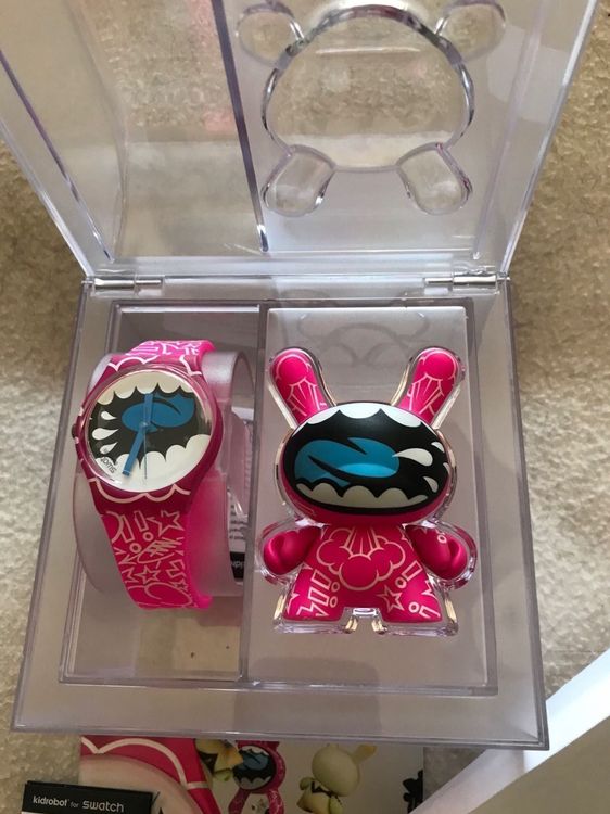 Montre Swatch série Kidrobot (Neu und originalverpackt) in Morgins für ...
