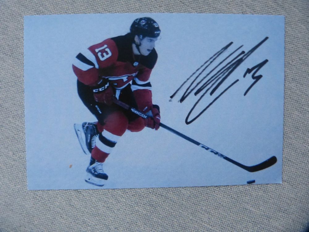 Autogrammkarte Nico Hischier (Gebraucht) in Schmerikon für CHF 3 – mit ...