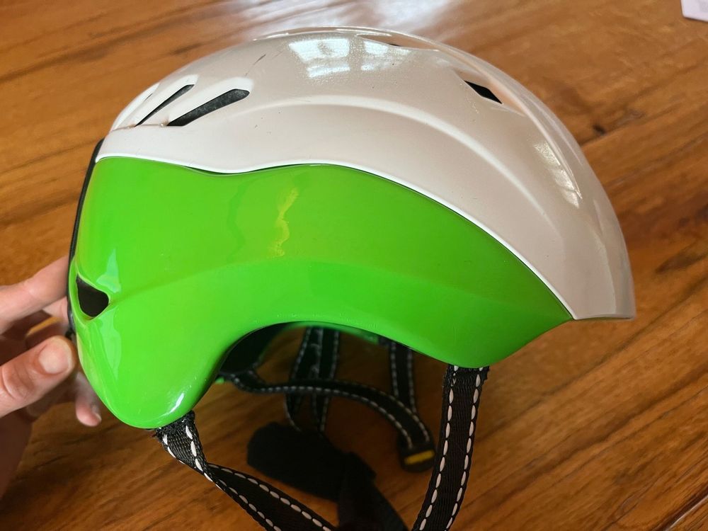 Skihelm neuwertig, CP Helmets, Grösse 53 -56 (Gebraucht) in Walenstadt für CHF 12 – mit ...
