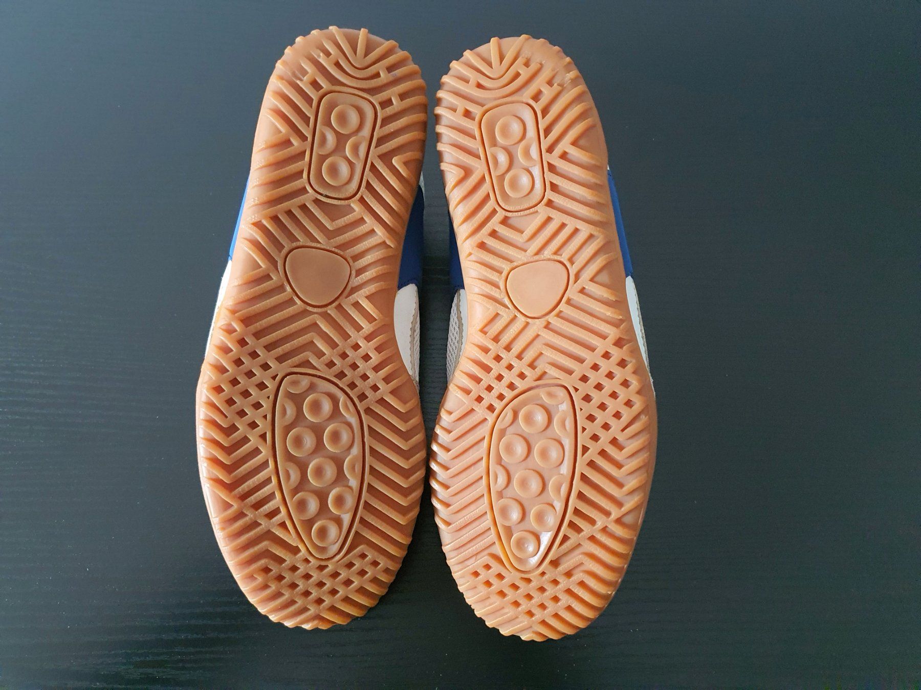 Turnschuh für Indoor, auch für Hallenfussball gut, Gr. 41 (Gebraucht ...