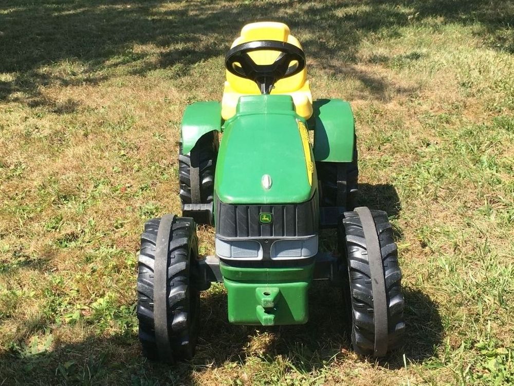 Trampel Traktor John Deere mit Anhenger (Gebraucht) in Ins für CHF 50 ...
