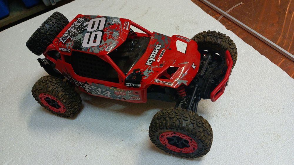 Kyosho Buggy Elektro 4WD DBX VE Readyset (Gebraucht) in Aeschi SO für CHF 25 – nur Abholung auf ...