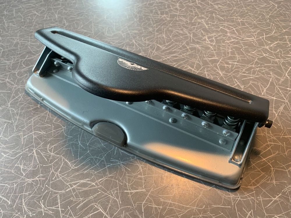 Atoma Locher A4 (Gebraucht) in Zürich für CHF 110 – mit Lieferung auf ...