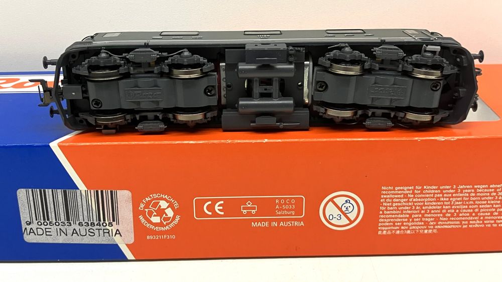 Roco 63840= Re 4/4 SBB 11128 grün - Basel (Neu und originalverpackt) in ...