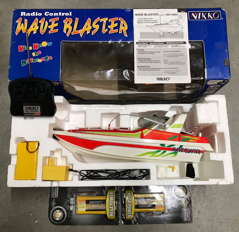 Dachbodenfund Nikko RC Wave Blaster mit 2 neuen Ersatzakkus! (Gebraucht ...