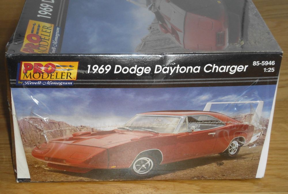 REVELL MONOGRAM PRO MODELER 1969 DODGE CHARGER DAYTONA 1:25 (Neu und ...
