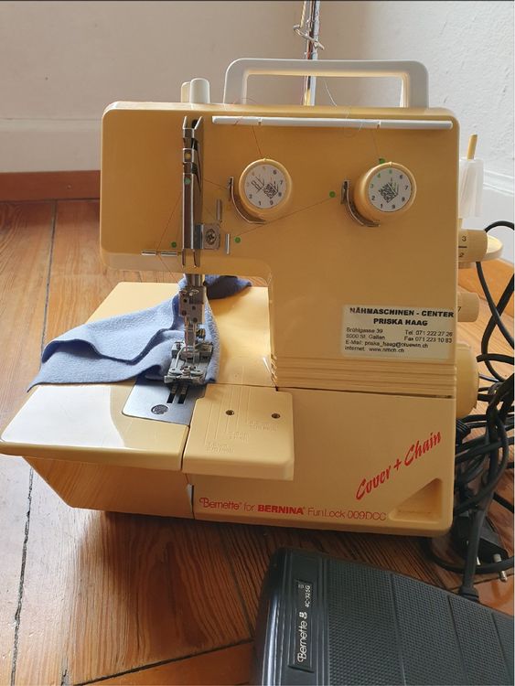 Bernette Coverlock Maschine (Gebraucht) in Meilen für CHF 36 – mit Lieferung auf Ricardo kaufen