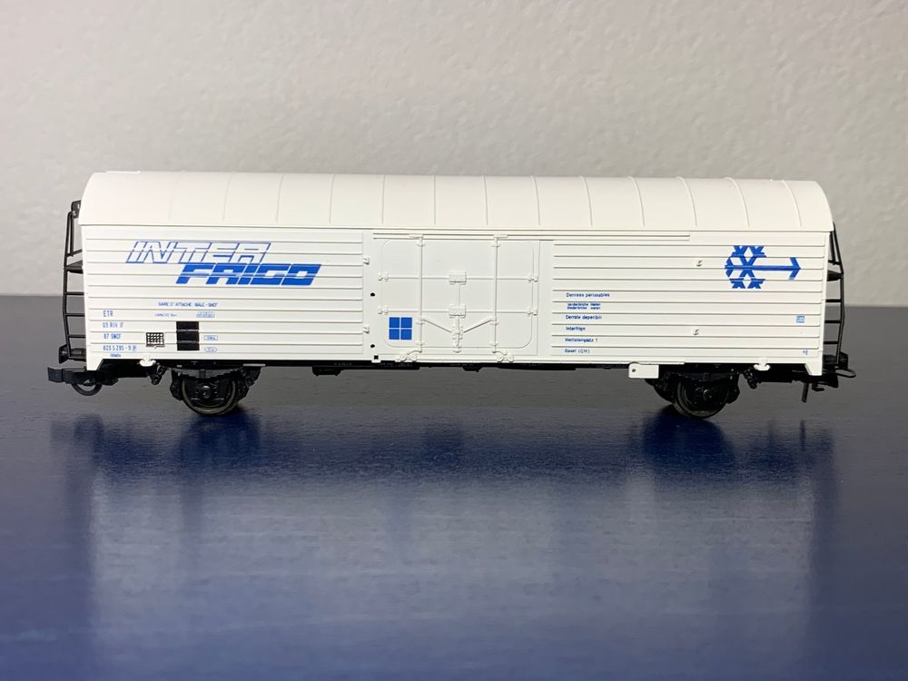 SBB CFF FFS + SNCF * 3x wagons marchandises ROCO (Neu (gemäss ...