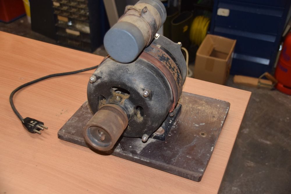 Elektromotor UNITEC, Schweiz 🇨🇭 230V (Gebraucht) in Rüti ZH für CHF 20 ...