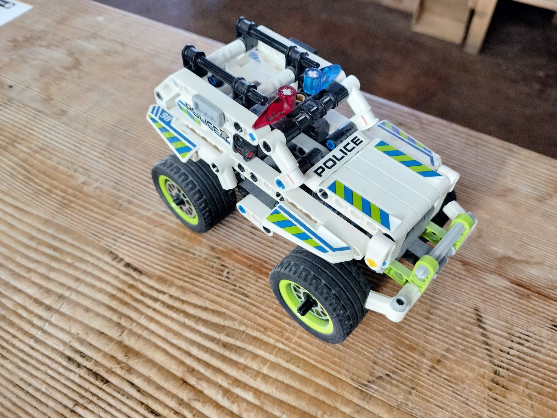 Lego Technic 42047 Polizeiauto ab 1.- (Gebraucht) in Wil SG für CHF 1 ...