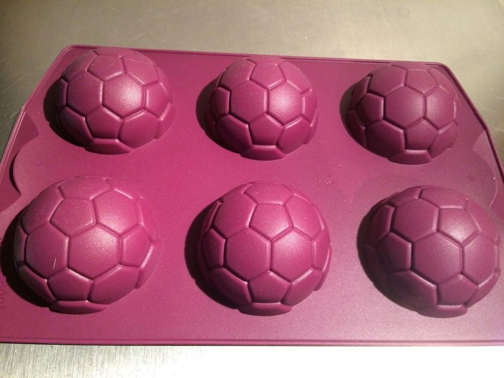 Silikon Back/Glaceform 6 Fussball neu (Neu und originalverpackt) in für ...